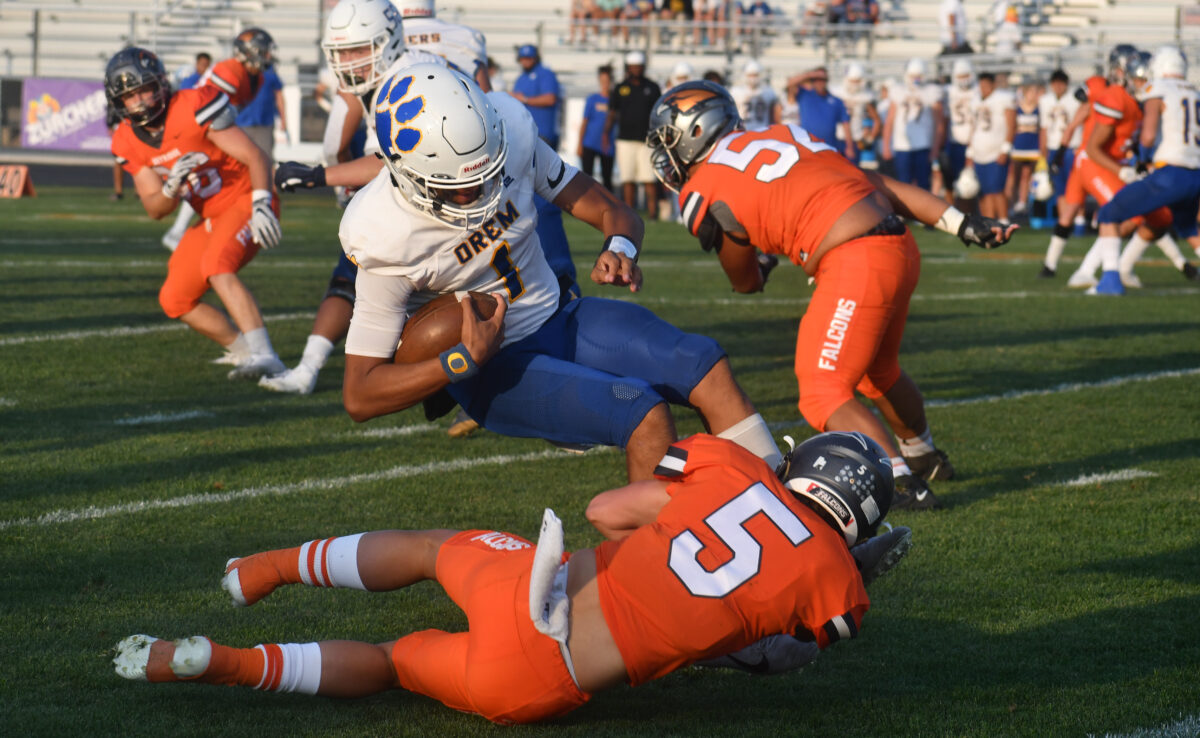 Skyridge football continues shutout streak, blanks Orem | News, Sports ...